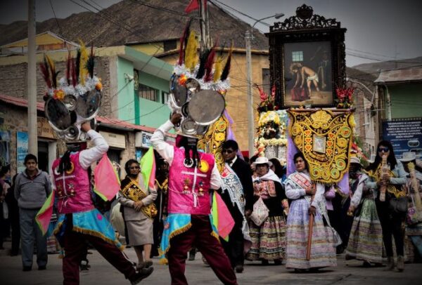 Destinations - Peru - Machu Pucchu - Lake Titicaca - Nazca - Lima